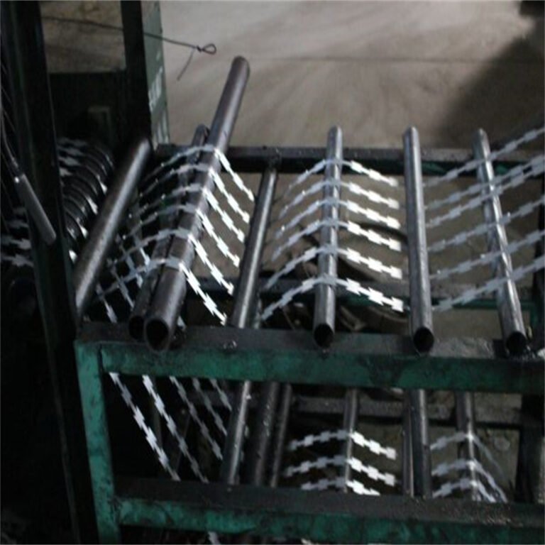 Concertina Razor Wire