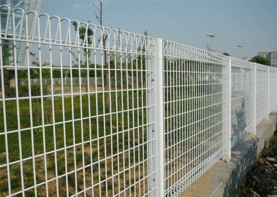 Residential Steel Matting Fence Design