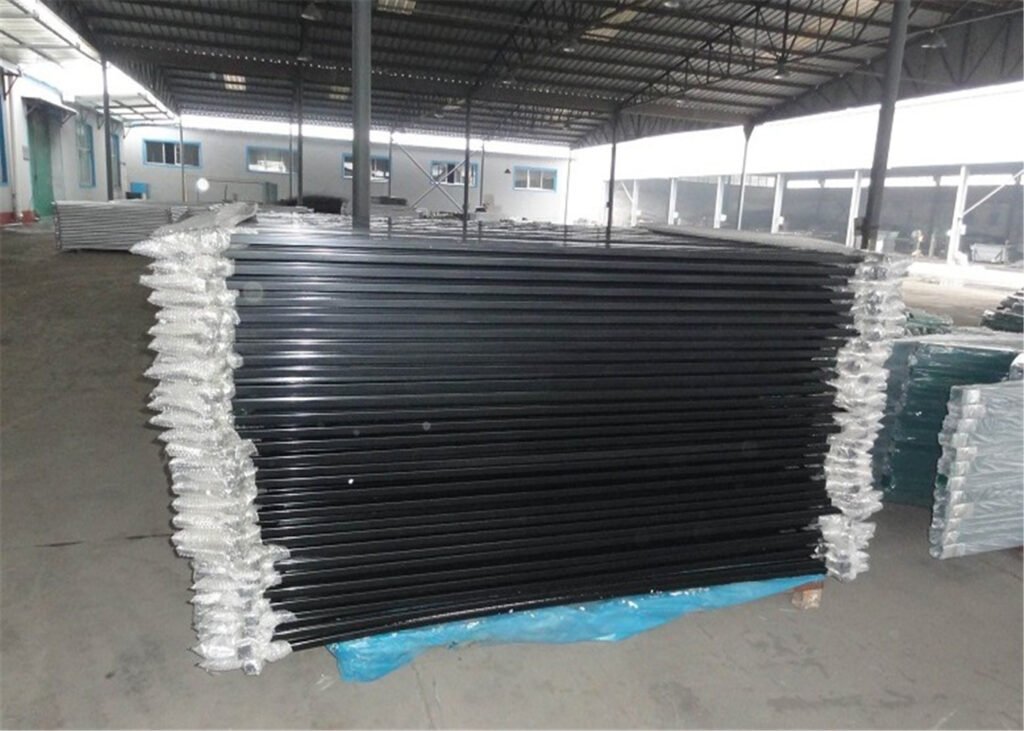 Residential Steel Matting Fence Design