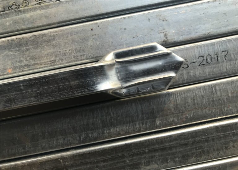 Residential Steel Matting Fence Design